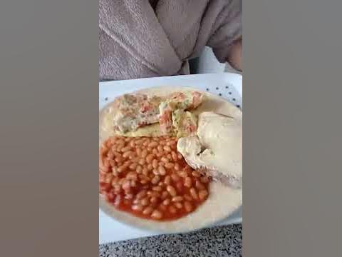 Omelette vs scrambled egg almusal namin ng asawa ko - YouTube