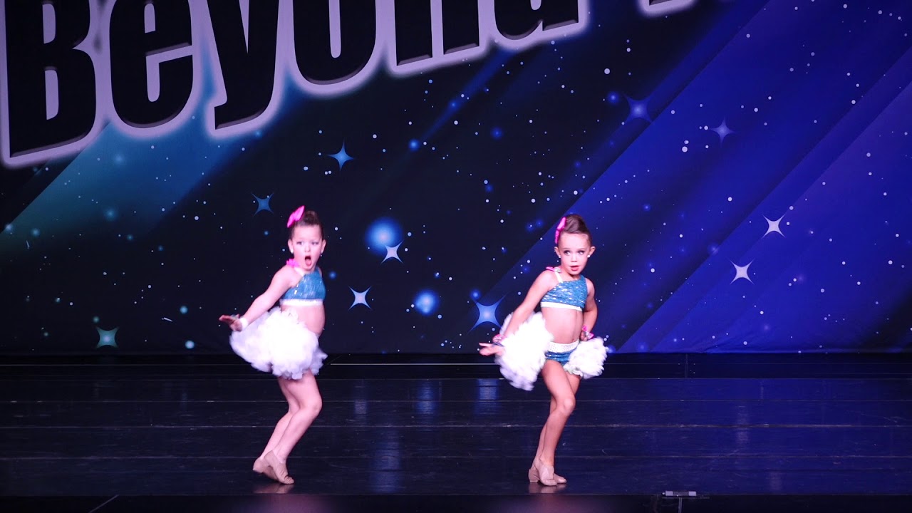 Emma Kate Caires and Brynleigh Diedrich Duo - YouTube