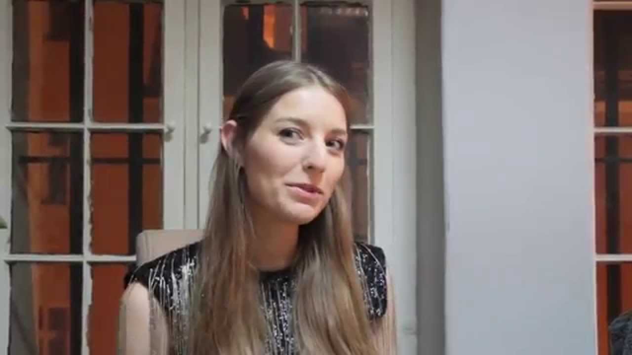 KARI w Lizard King (wywiad/koncert) - YouTube