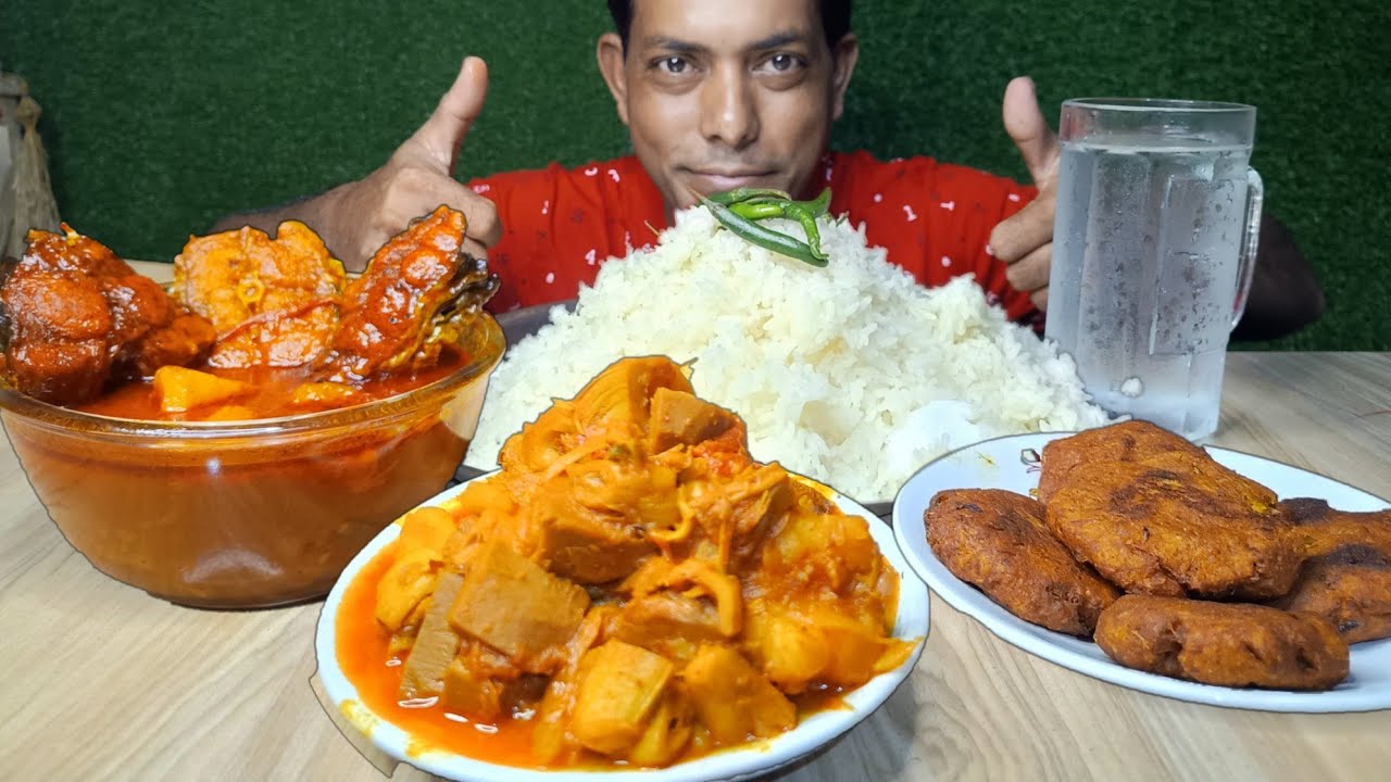 BIG BITE, EATING RICE WITH ICHOR KATLET,PANGAS FISH 🐠 CURRY, SPICY 🔥 ...