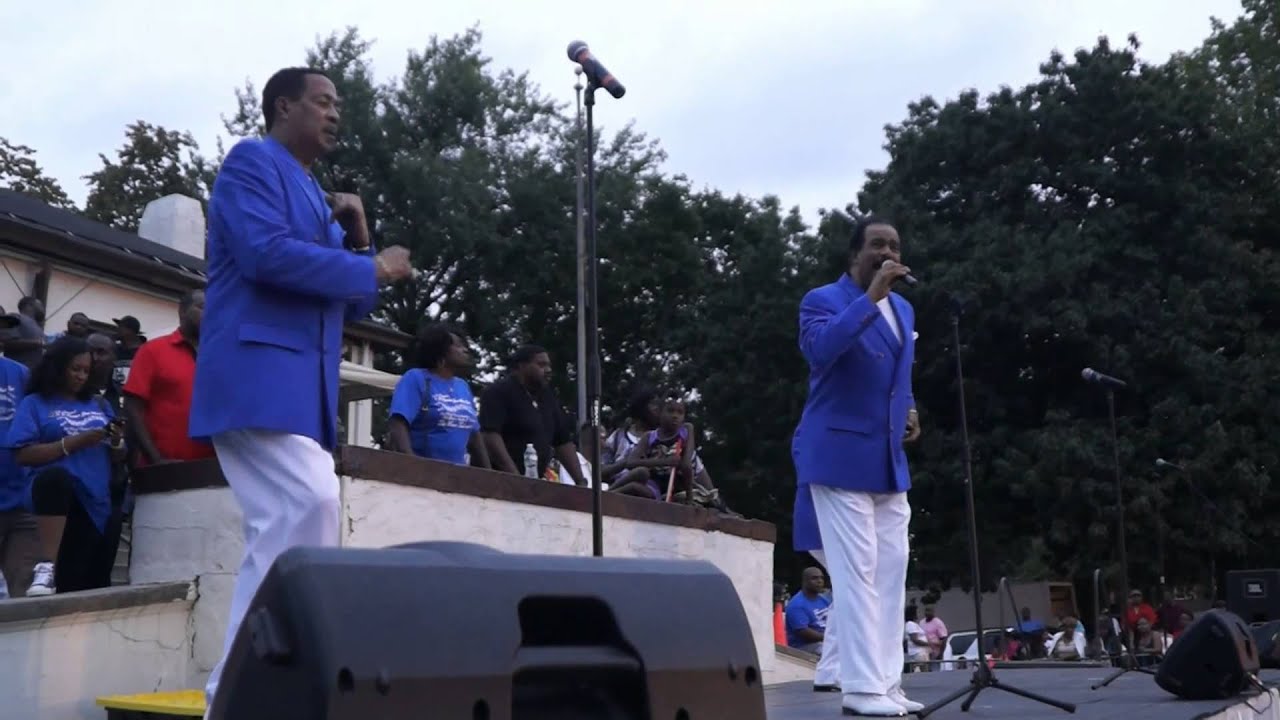 Blue Magic performs crowd favorite "Life is a 3 ring Circus at East ...
