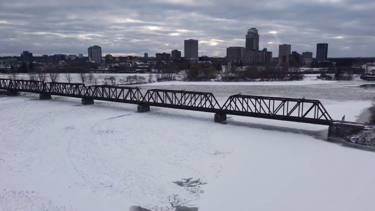 Ottawa River train bridge - YouTube