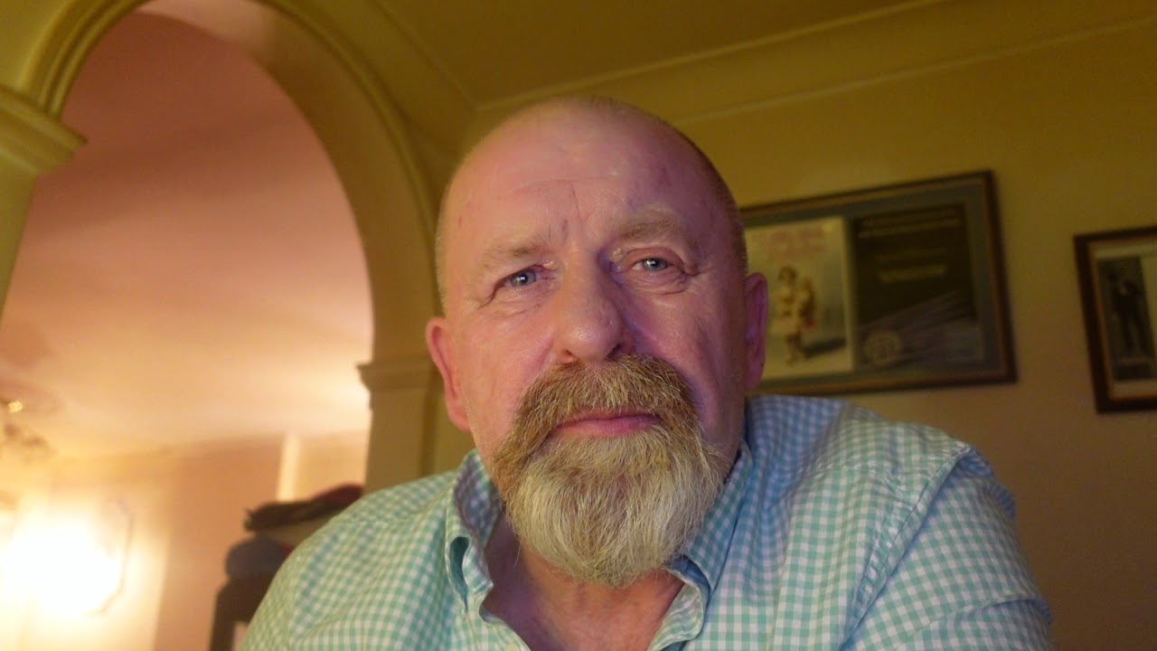 Don't Look for the Flaws. Read by Martin Slevin - YouTube