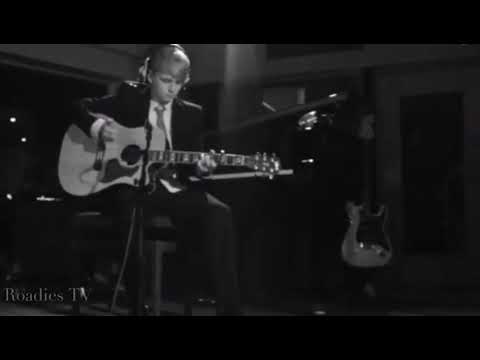 andy fowler - cant help falling in love - YouTube