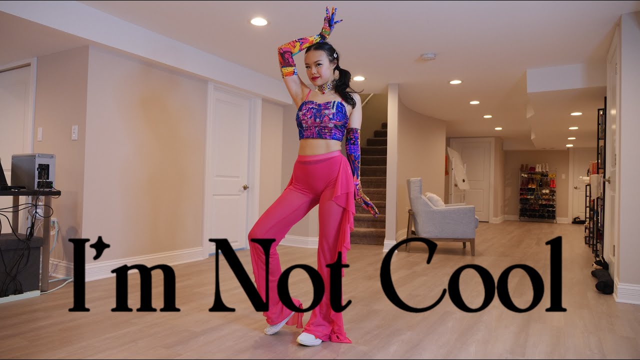 I'm Not Cool 현아 (HyunA) Full Dance Cover | One Take - YouTube
