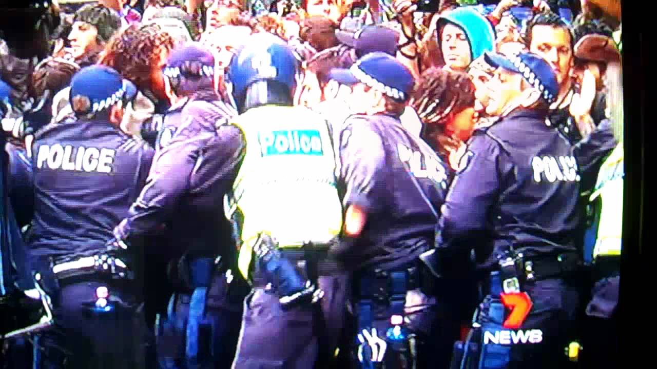 Seven News Melbourne Opener - October 21, 2011 - Occupy Melbourne ...