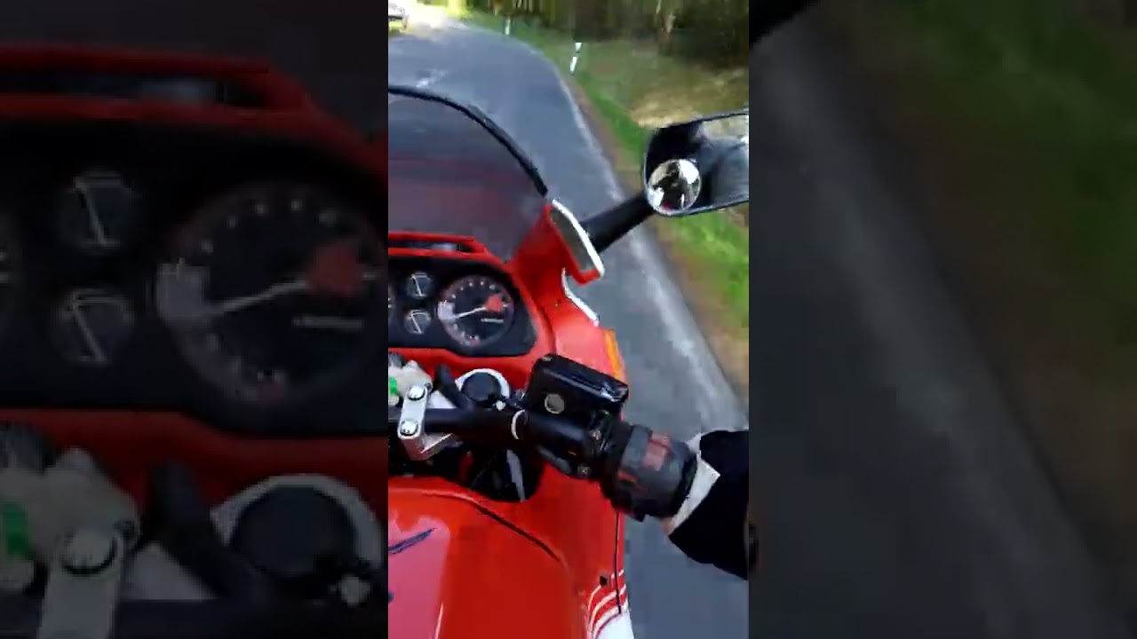 Honda CBR 1000 sc21 35 Jahre außer Rand und Band - YouTube