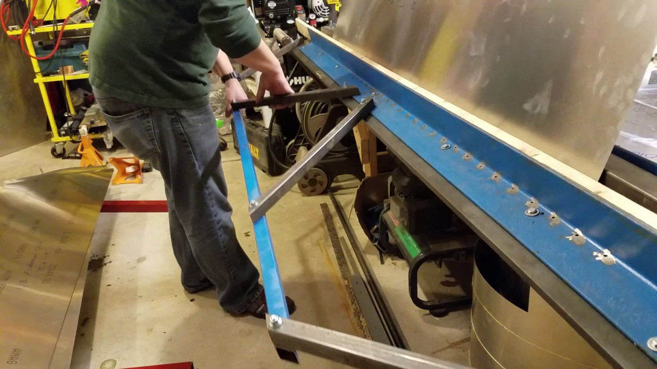 Forming the Slat Skins - Part 2/2 - YouTube