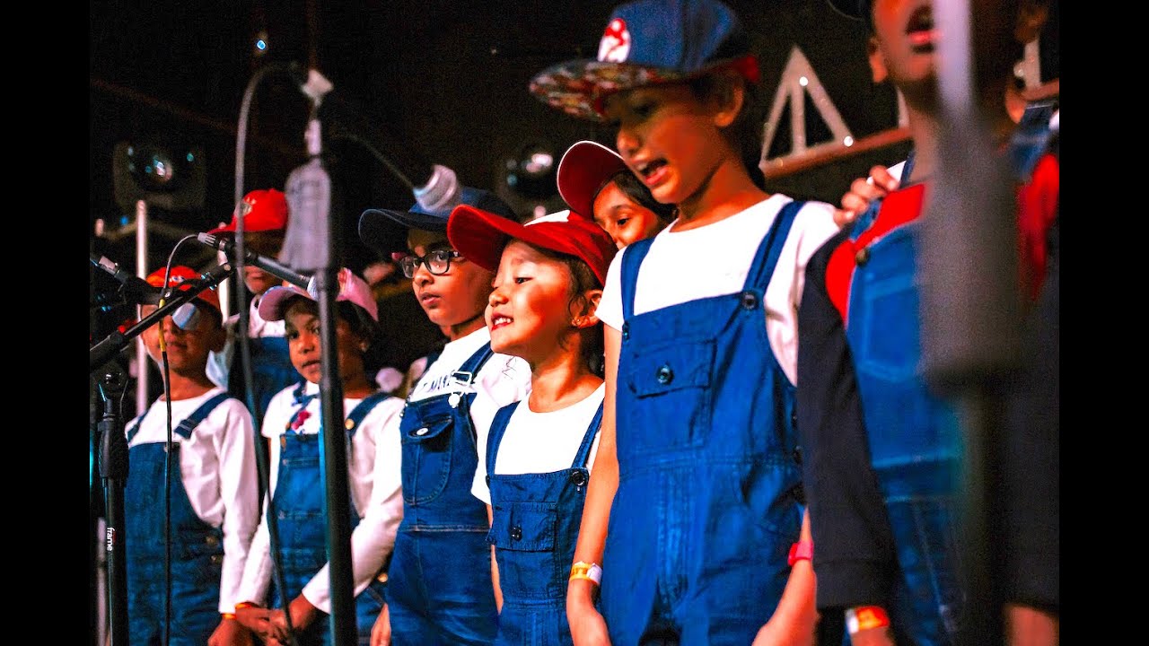 Kiddies of Trill Route performs at Discovery 2019 - YouTube