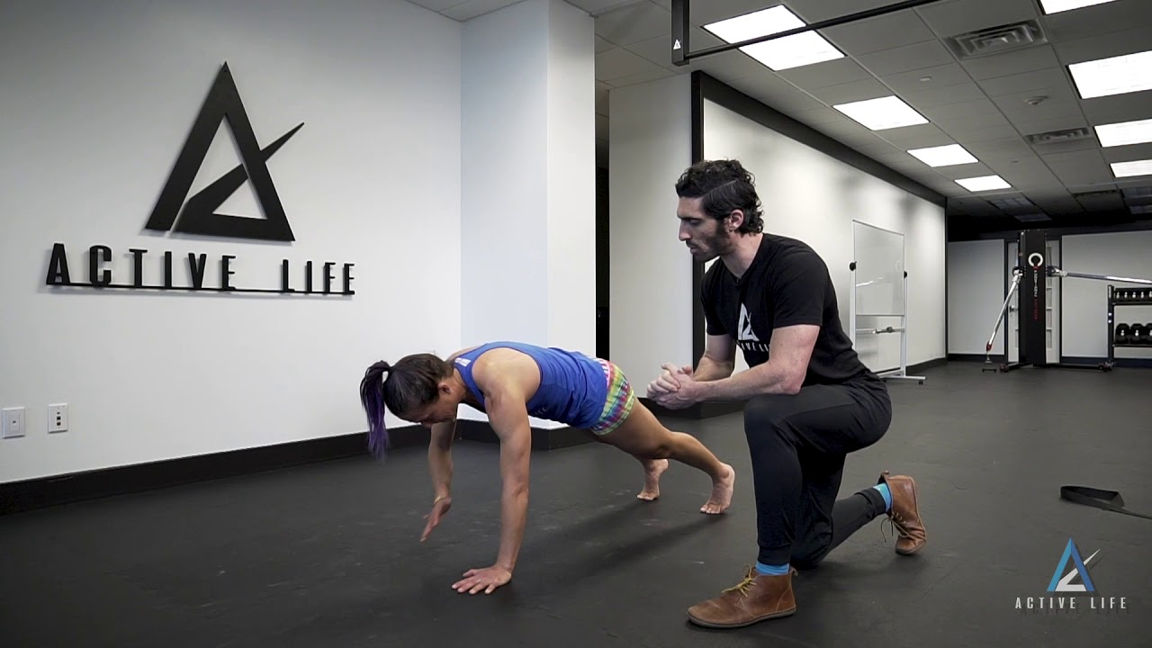 Plank Shoulder Taps - YouTube