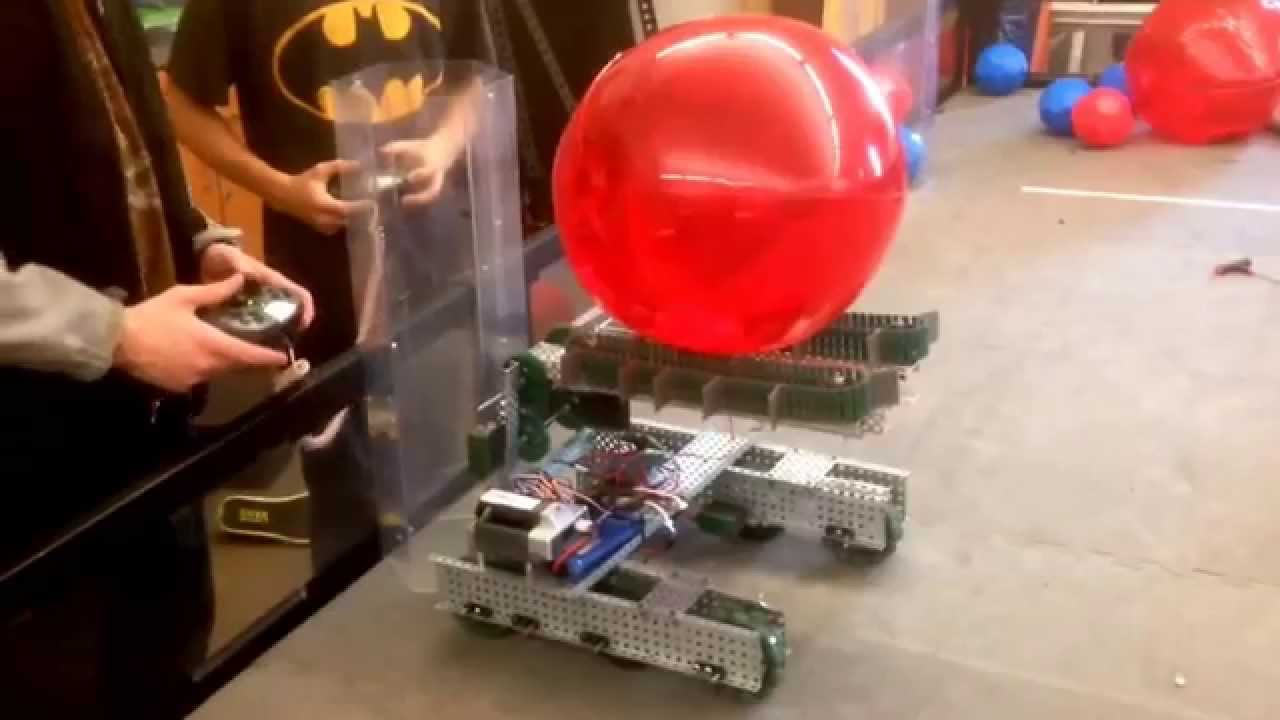 Vex Robotics Team 1460G stashing Beach balls (Toss Up) - YouTube