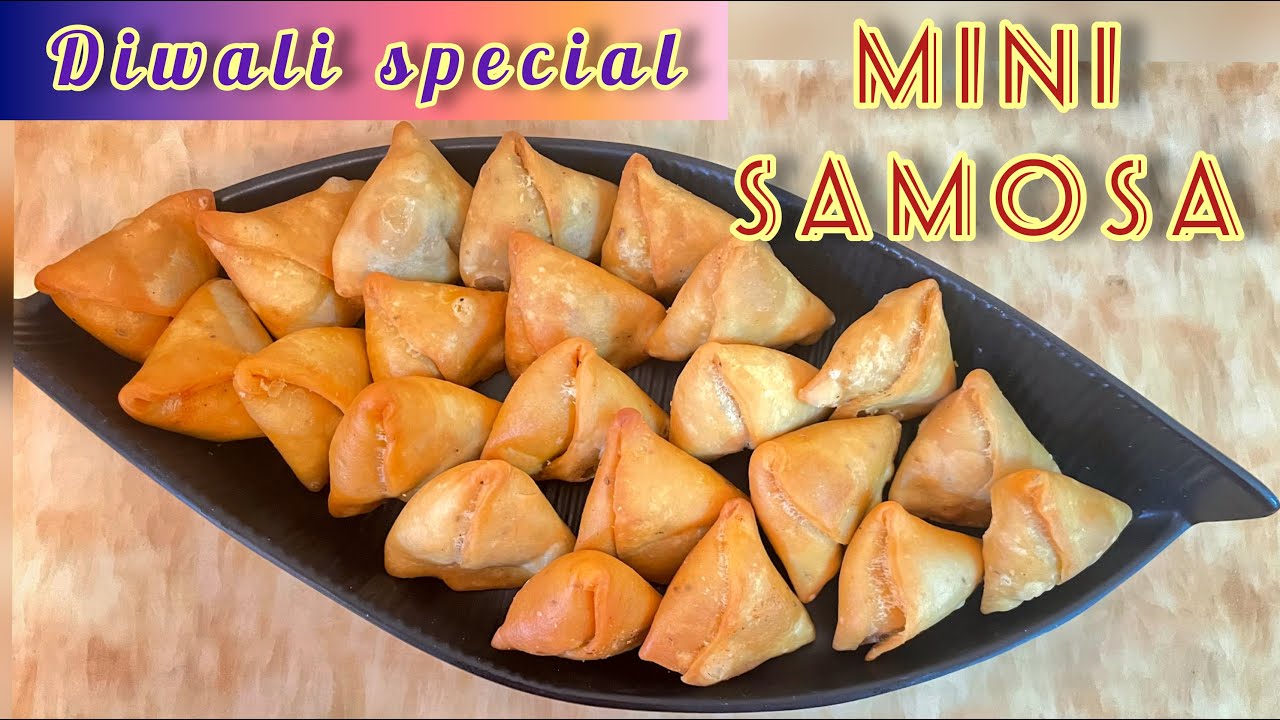 Mini Dal Samosa | Diwali Special | मूंग दाल के मिनी समोसे | Namkeen ...