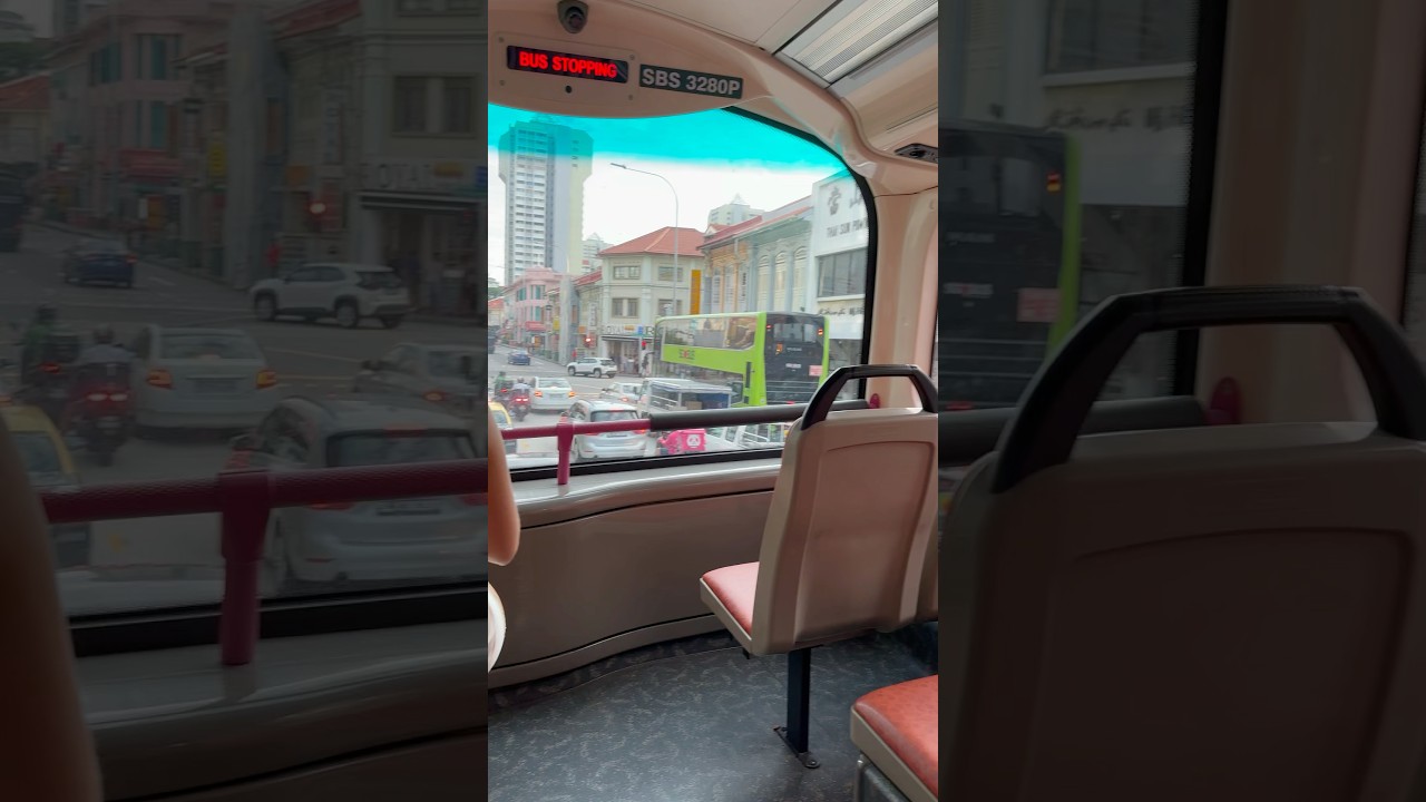 Upper deck in double decker bus singapore - YouTube