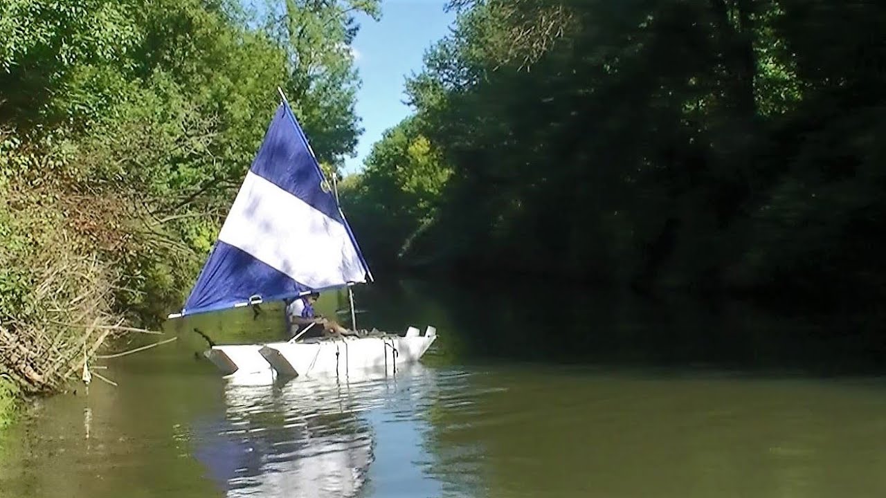 Foldable coroplast catamaran 1st test - YouTube