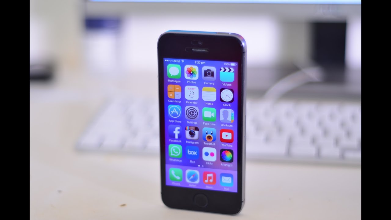 Whats on my iPhone 5S - Episode 3 - YouTube