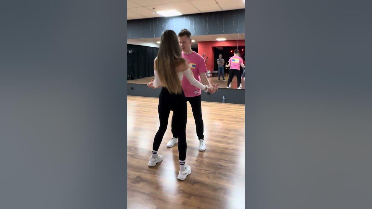 Bachata Begginer Class #21 [Head roll, Cha-cha variation] - YouTube