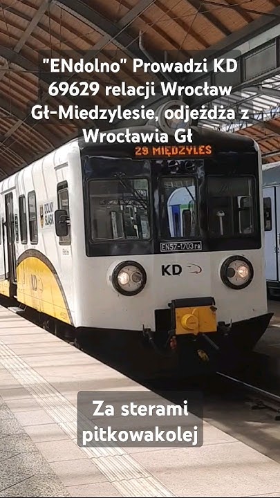 Coraz żadszy widok na polskich torach czyli klasyczne EN57 #EN57 #PKP #kolej #dolnośląski_mk ...