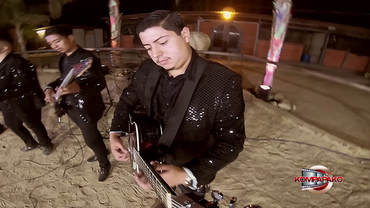 Los Muchachos De Dena- El Compa Mike [Inedita En Vivo] Corridos 2018 ...