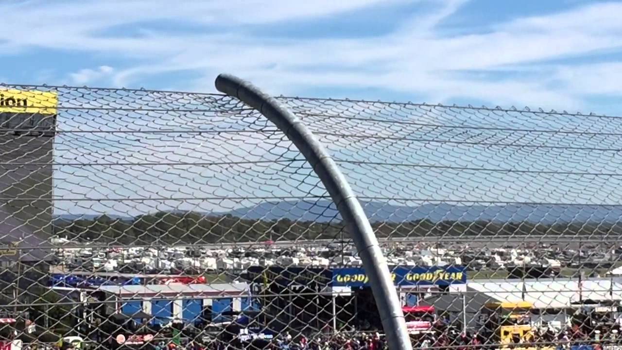 Geico 500 at Talladega green flag and first lap - YouTube