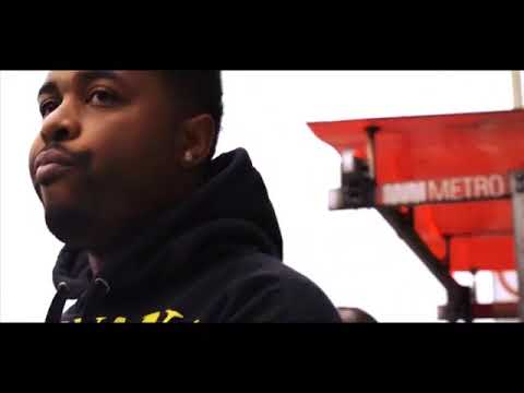 Ralphy Davis - Iono (Official Video) Dir. By Mike De’Lao - YouTube