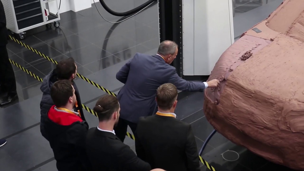 Innovations in clay modeling - 3rd Kolb Design Forum - YouTube