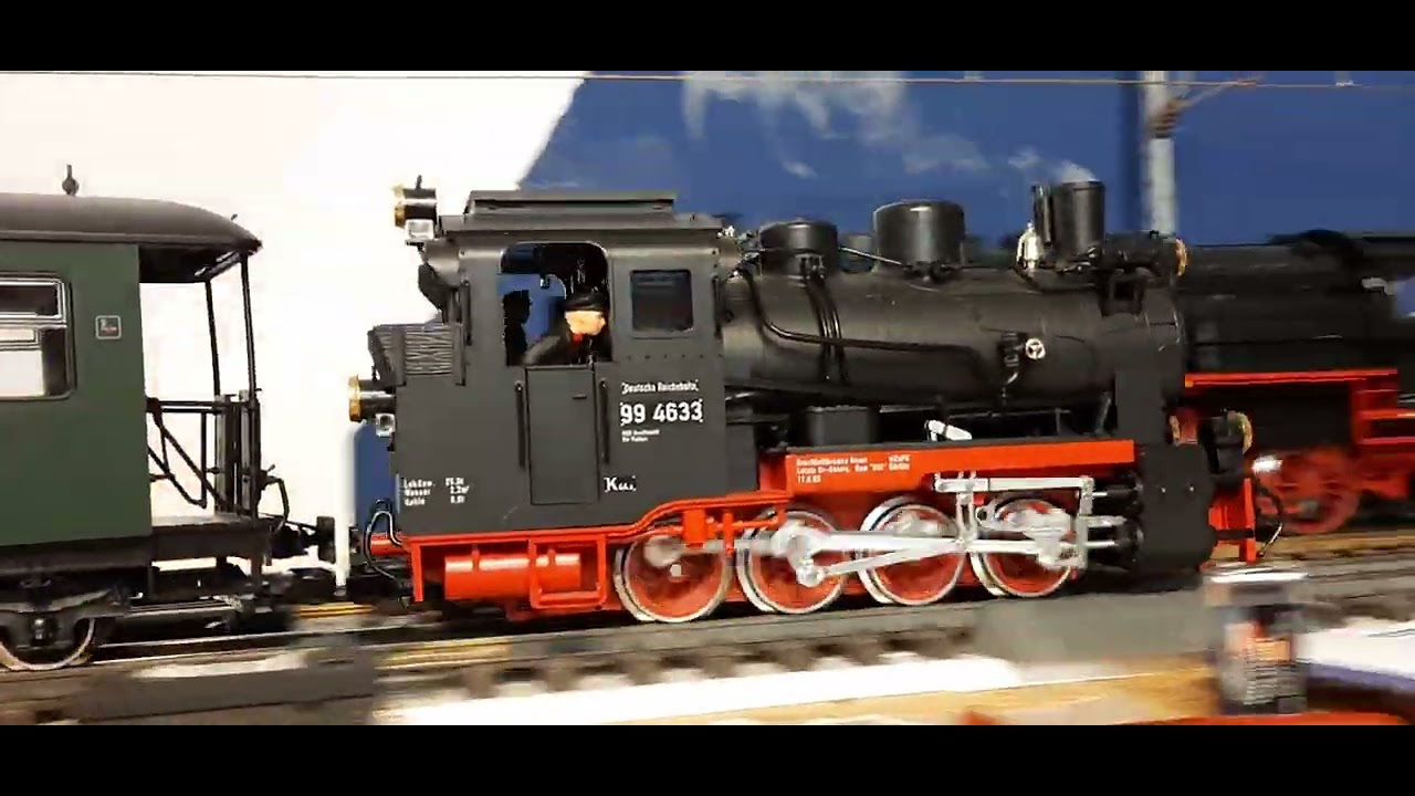 LGB 99 4633 auf Kreisfahrt - YouTube