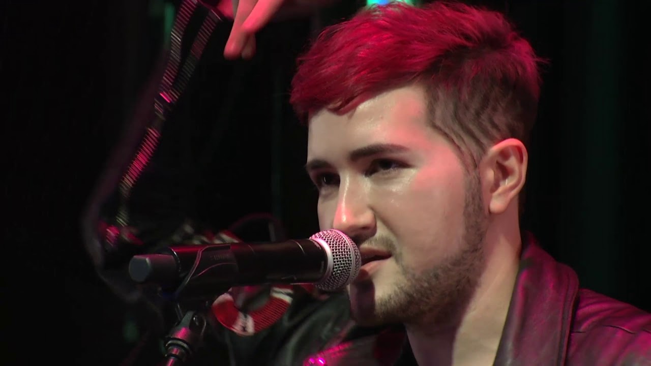 Time Capsule - Max Vernon (Live from the Kennedy Center) - YouTube
