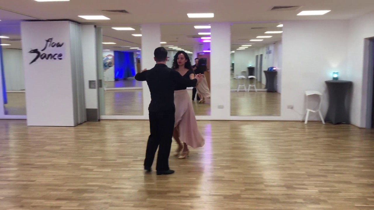 How to dance Zig Zag Turn in Foxtrot - Improvers - YouTube