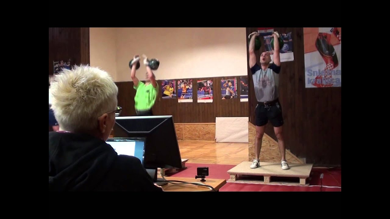 Laszlo Barscik, Tomislav Varga - Jerk 24kg - YouTube