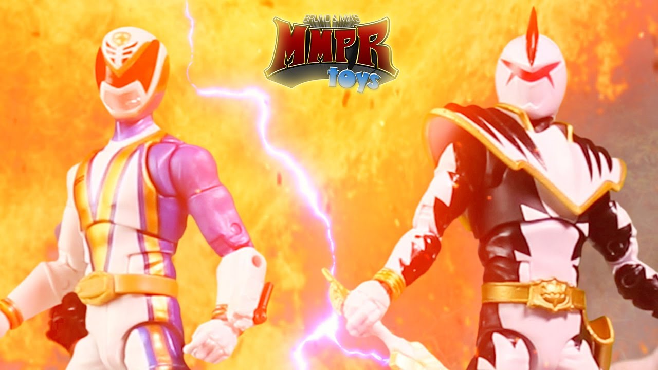 Power Rangers SPD Omega Ranger & Power Rangers Dino Thunder White ...