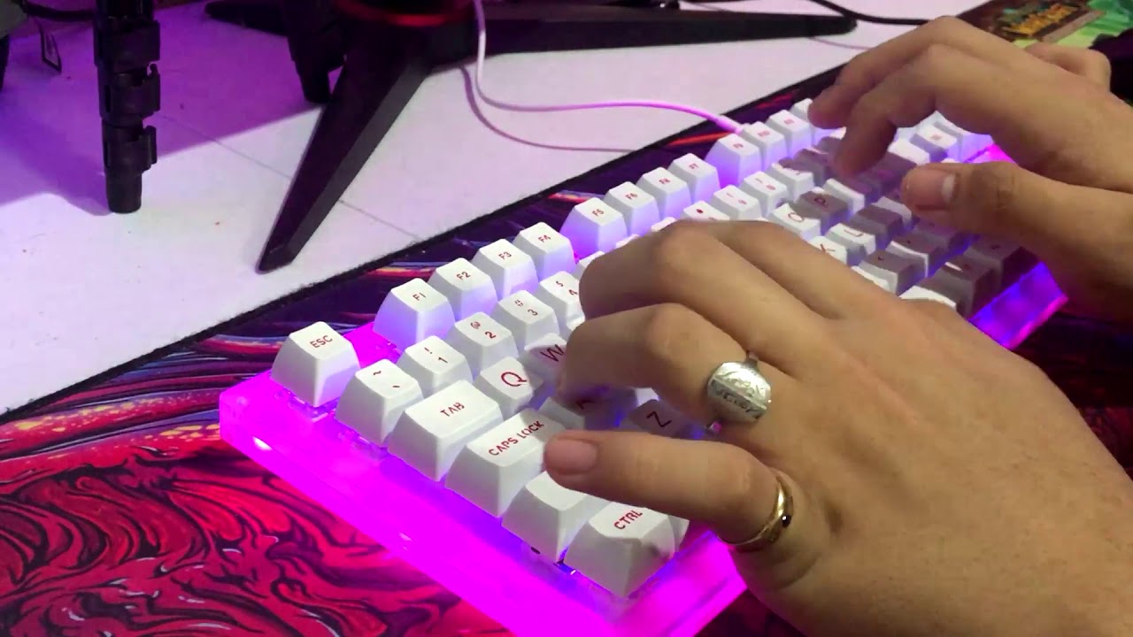 Womier K87 Feker Pandas - YouTube