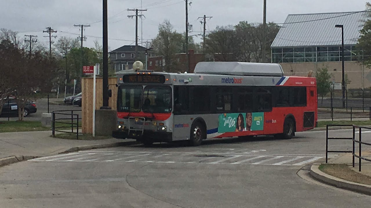 (Retired) WMATA Metrobus 2005 New Flyer DE40LF #6010 - YouTube