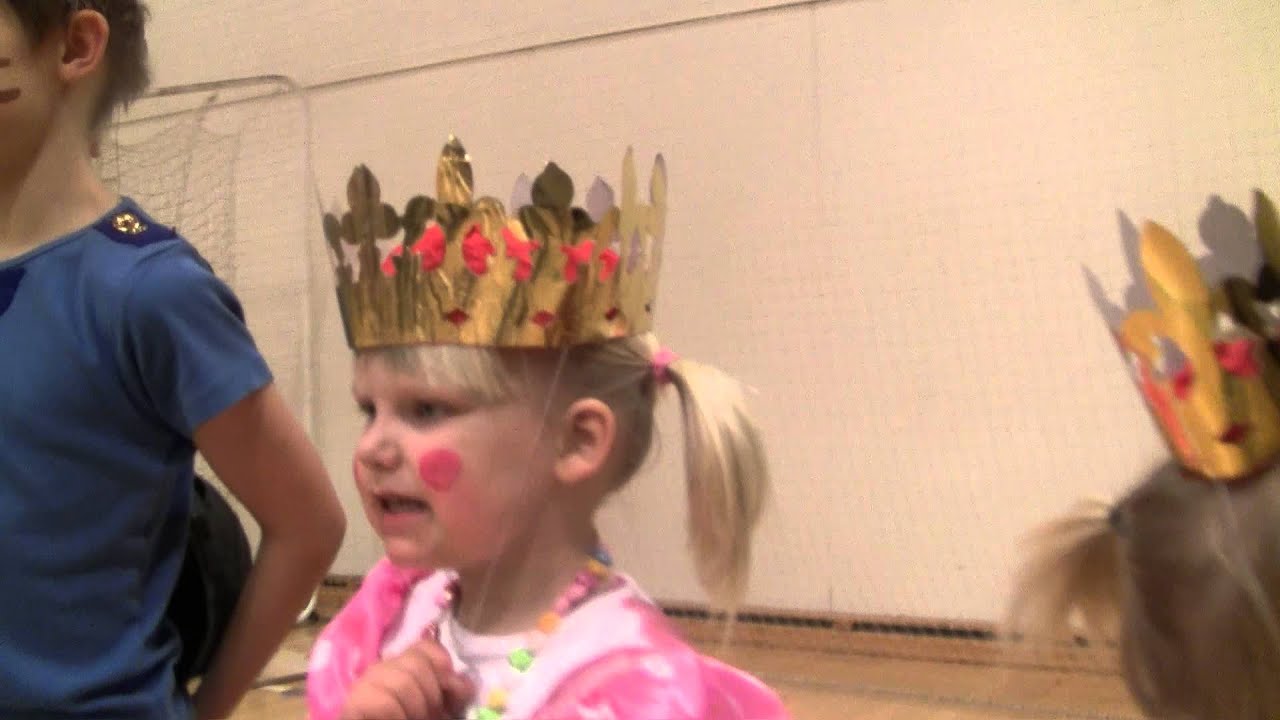 gruppebillede Kattekonge + kattedronning Fastelavn 2013 ...