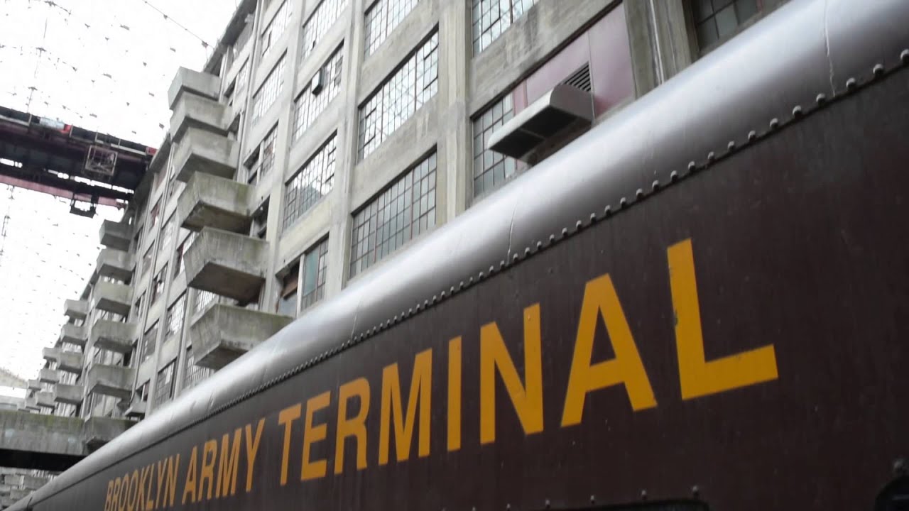 Inside the Brooklyn Army Terminal - YouTube