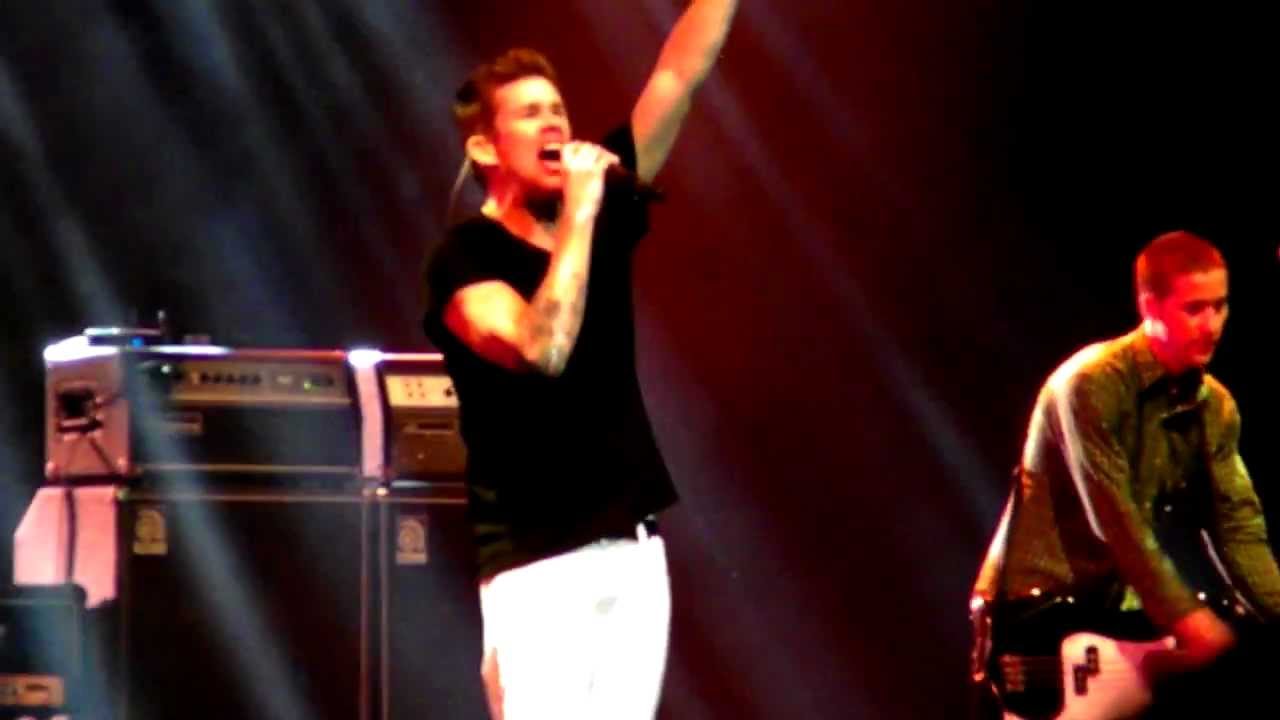 Sugar Ray - "Fly" (Live) - YouTube