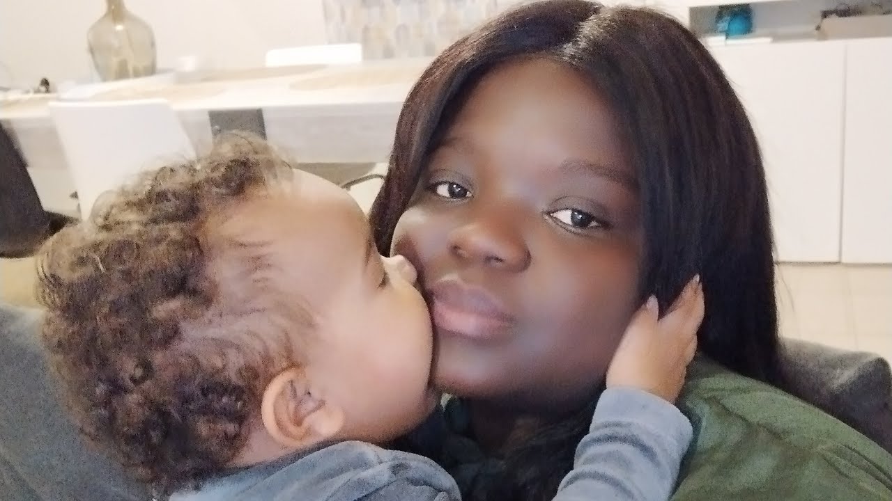 venez discuter j'ai peur 👻😂 seule avec bébé Ewann - YouTube