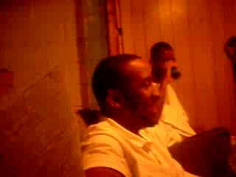 tony gettin a lap dance