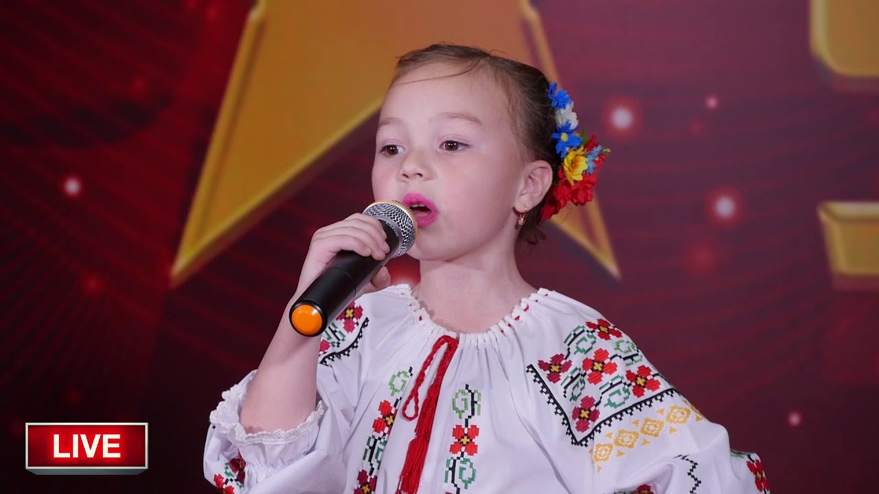 Arina Cotova - La Oglinda (Angela Moldovan) - YouTube