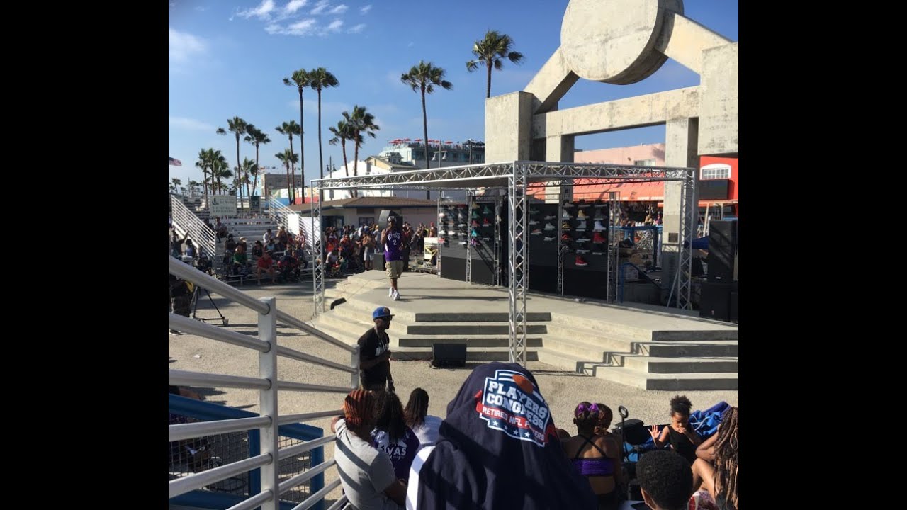 Venice Beach Performance - Chris Quality - YouTube