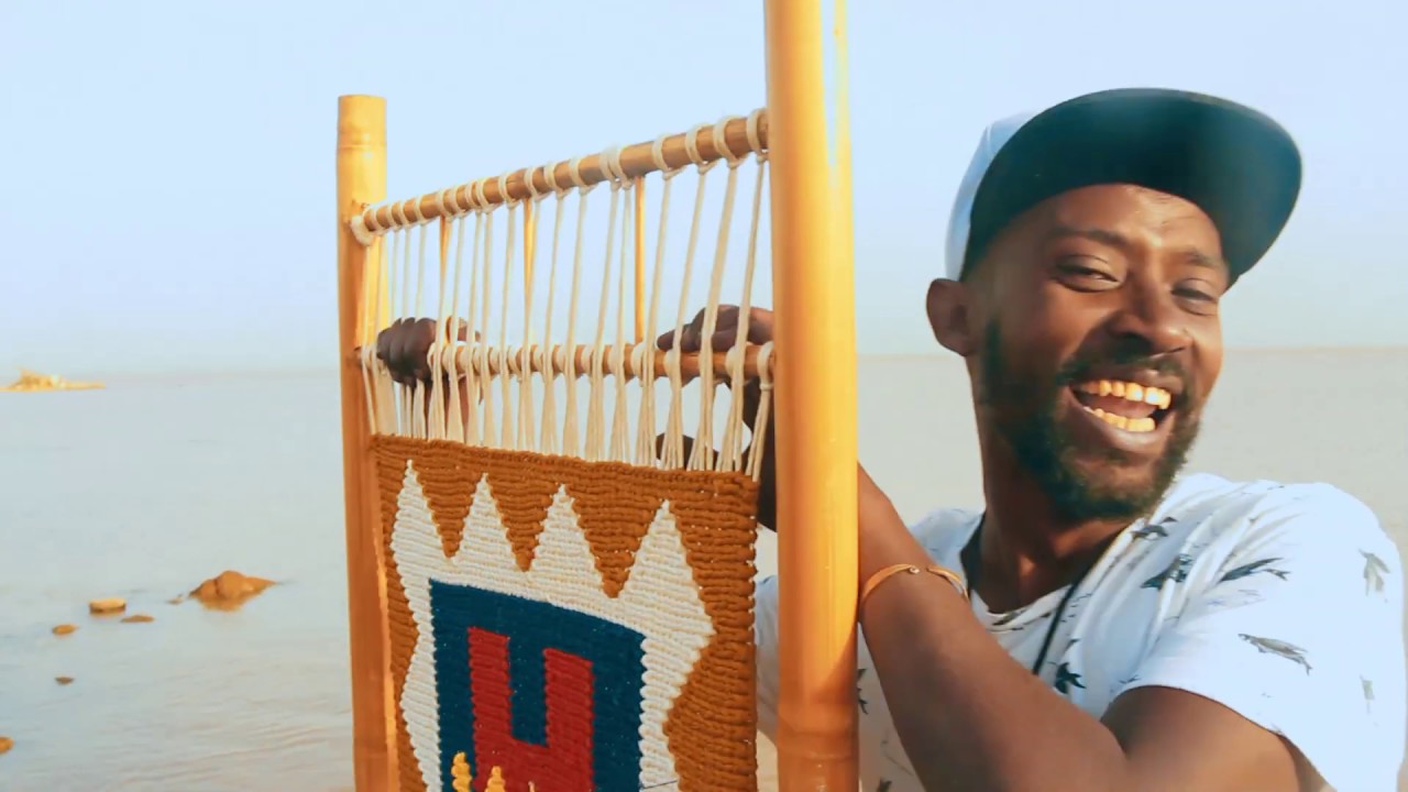 New Ethiopian - Comedian TOMAS lalalae lalala official video 2020 - YouTube
