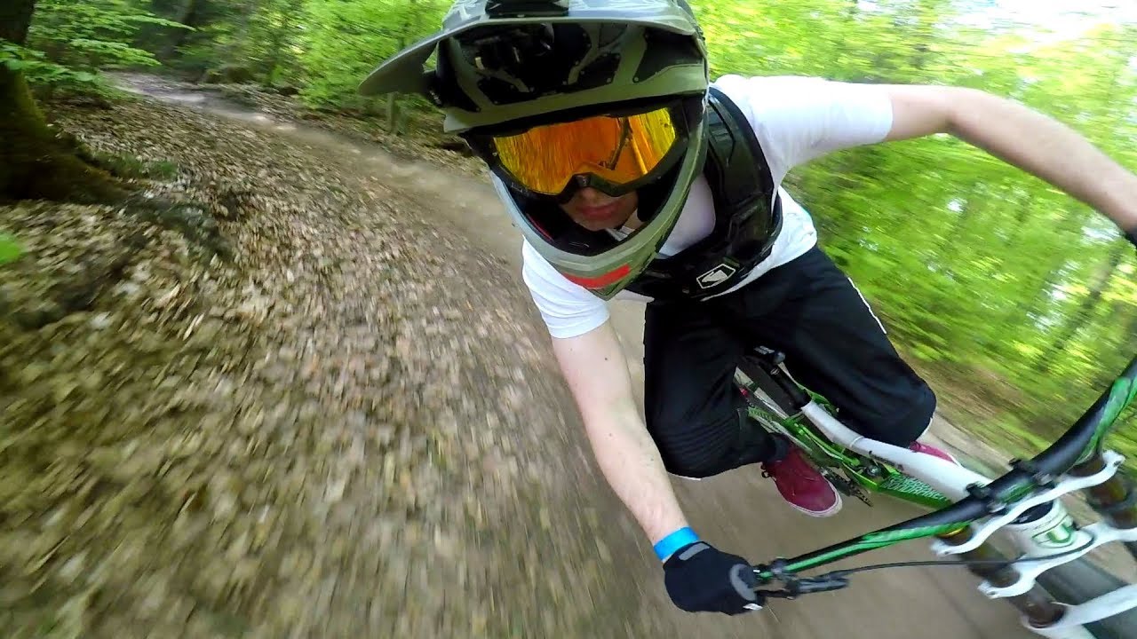 Leon Heckmann at Bikepark Warstein 2018 | Just another Day - YouTube