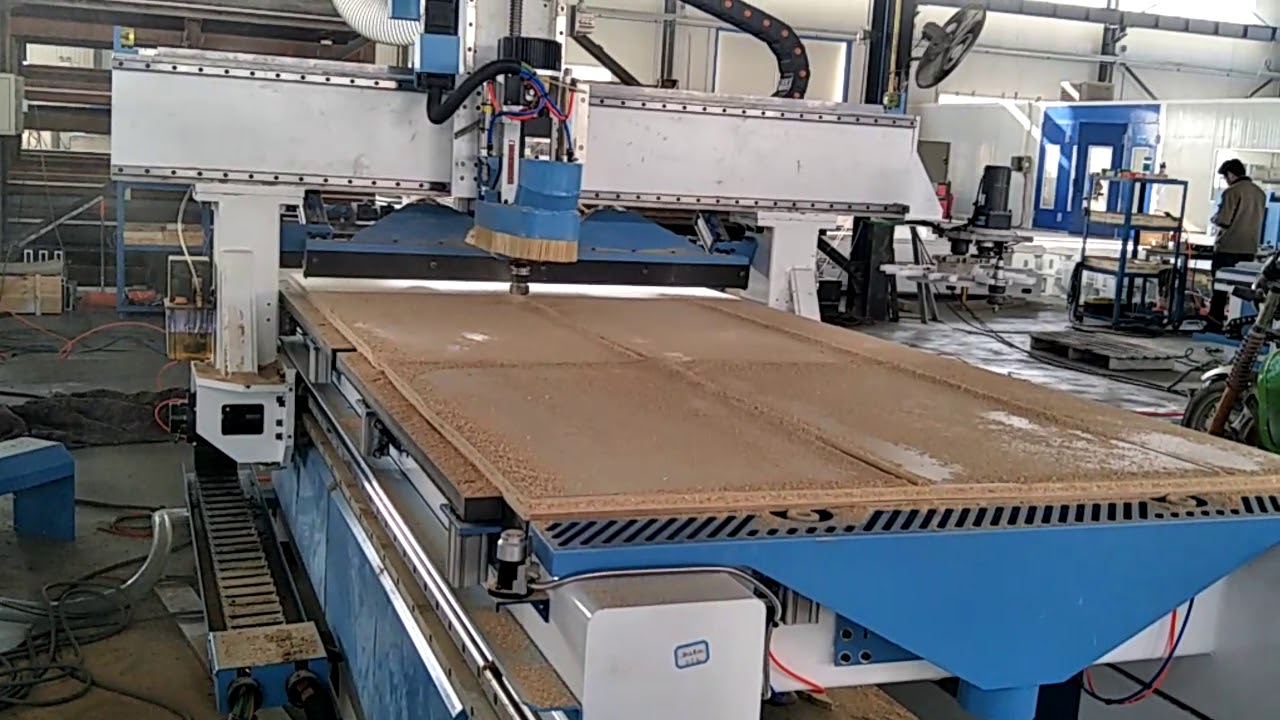 Atc Cnc Router With Loading And Unloading Table Youtube
