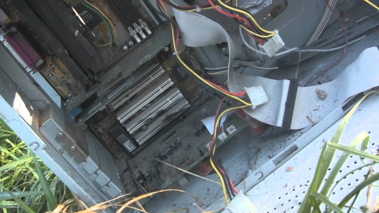 Crazy Russian Blow Up PC Again ( Intel Pentium 2 DESTRUCTION Part 2 ...