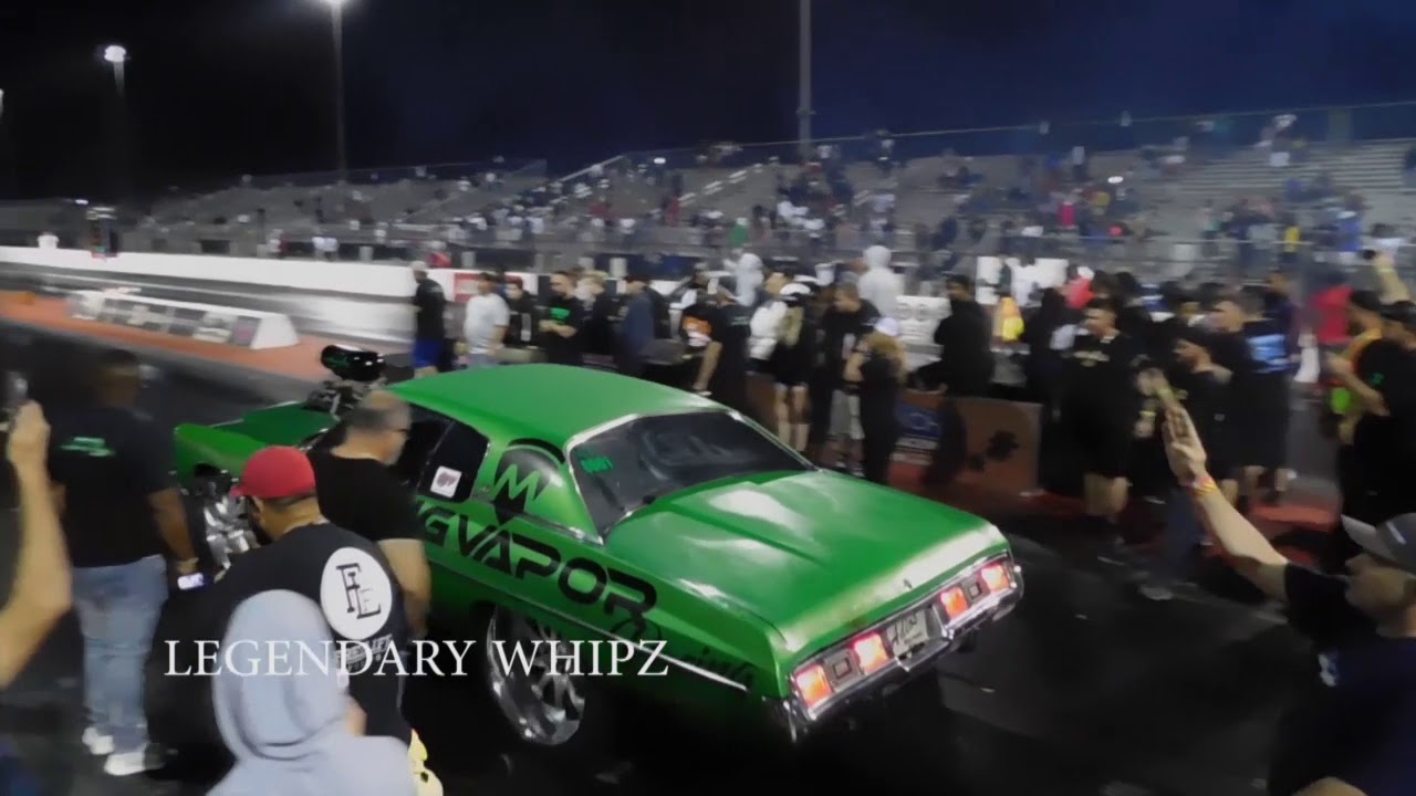 GREEN MACHINE VS BOOST DOCTOR - YouTube