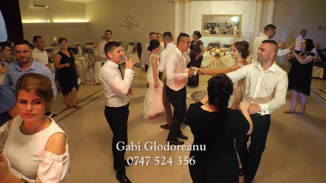 Gabi Glodoreanu - Maria me ta kitrina (cover) - YouTube