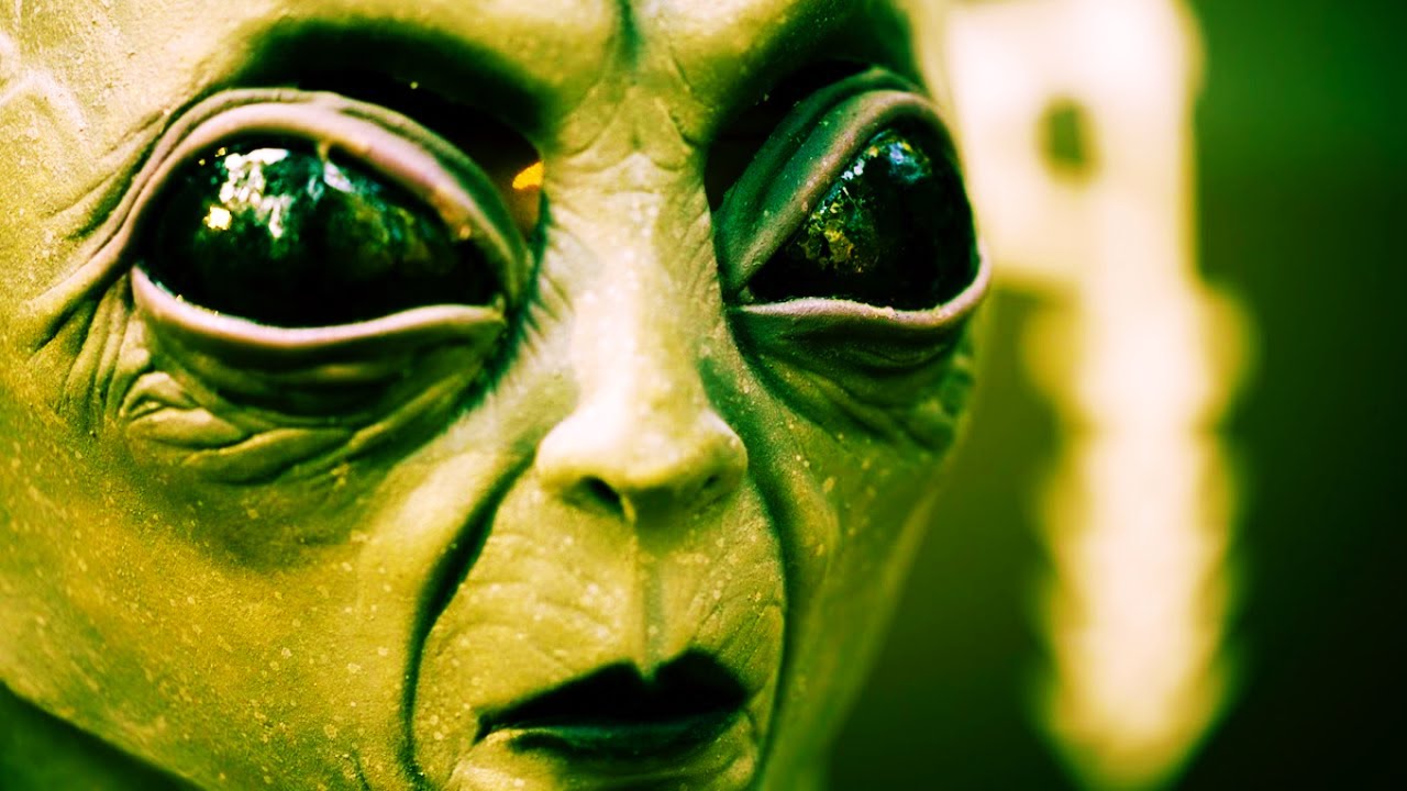 Captured Aliens. UFOS UNDER INVESTIGATION (Big Bang) - YouTube