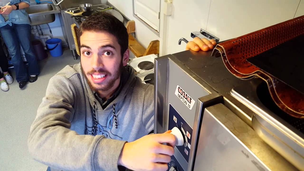 YWAM Ålesund - Music Track 15/16 - Kitchen Stomp - YouTube