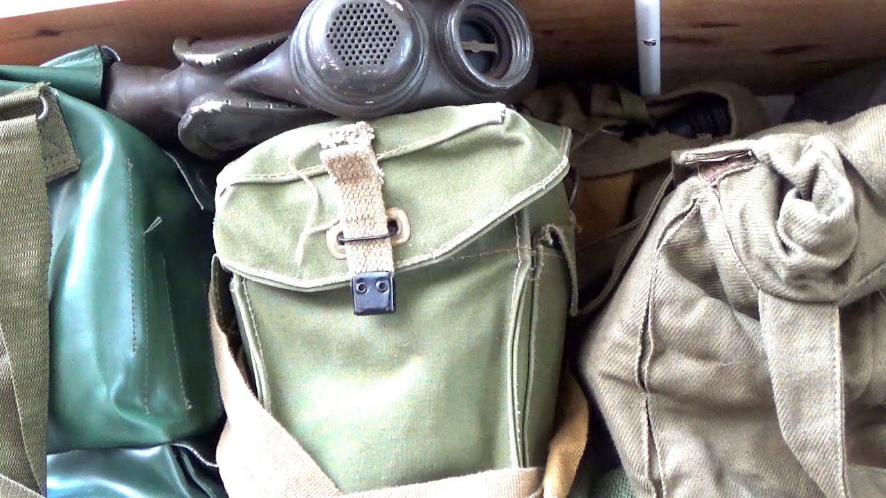 How to store gas masks properly - YouTube