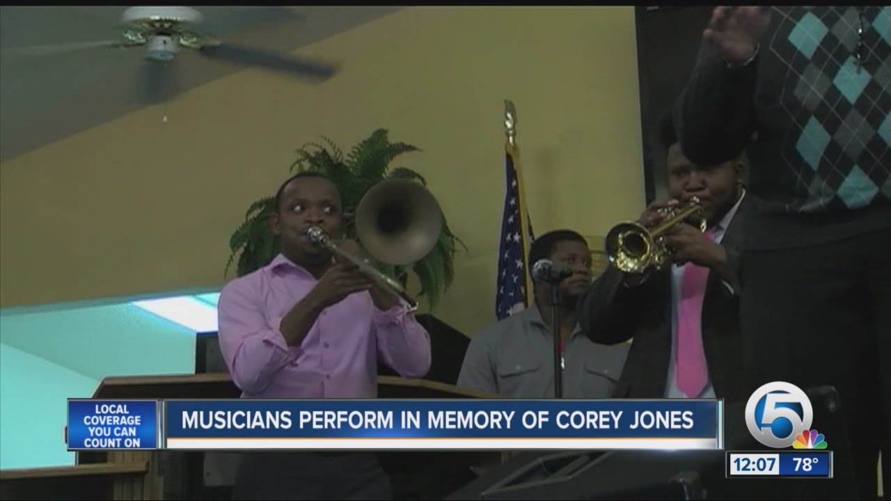 South Florida musicians perform in memory of Corey Jones - YouTube