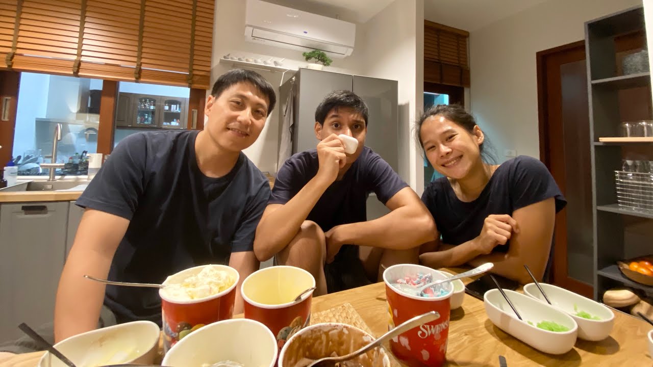 Swensen’s Overload | Ice Cream Night - YouTube
